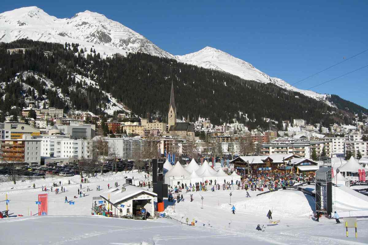 Resort guide Davos: maps, restaurants & information