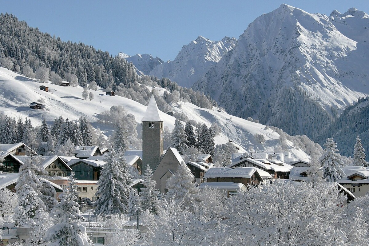 Resort guide Klosters: maps, restaurants & information