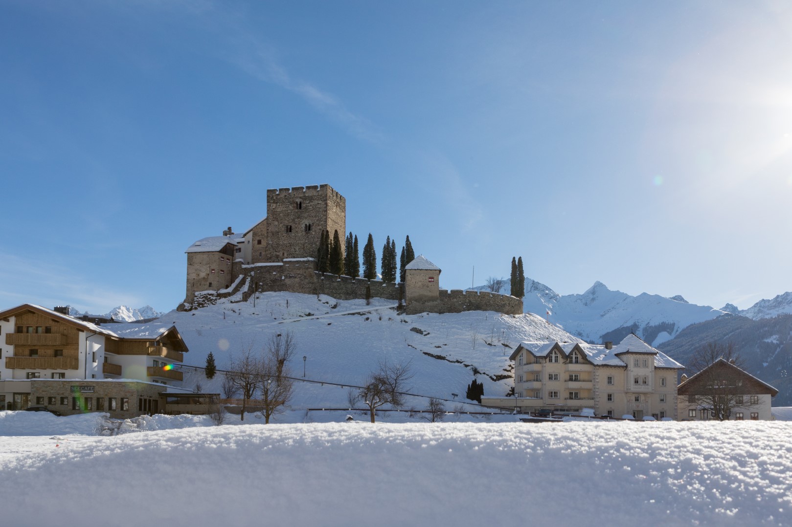 Resort guide Serfaus - Fiss - Ladis: maps, restaurants & information