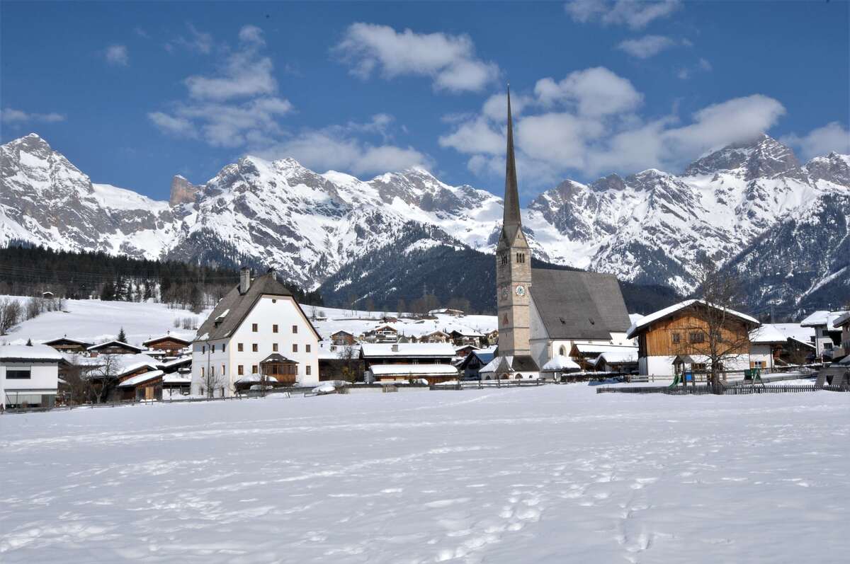 Resort guide Maria Alm: maps, restaurants & information