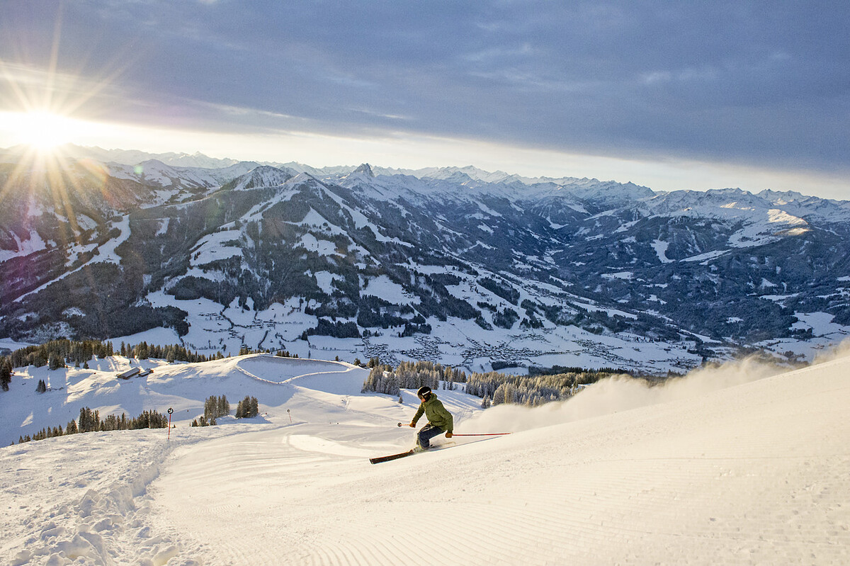 Resort guide Soll: maps, restaurants & information