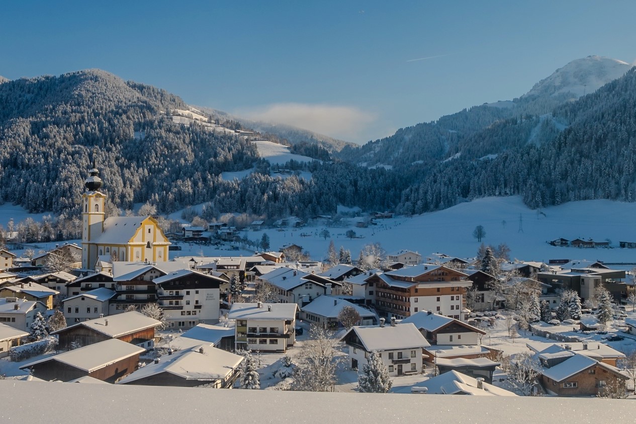 Resort guide Soll: maps, restaurants & information