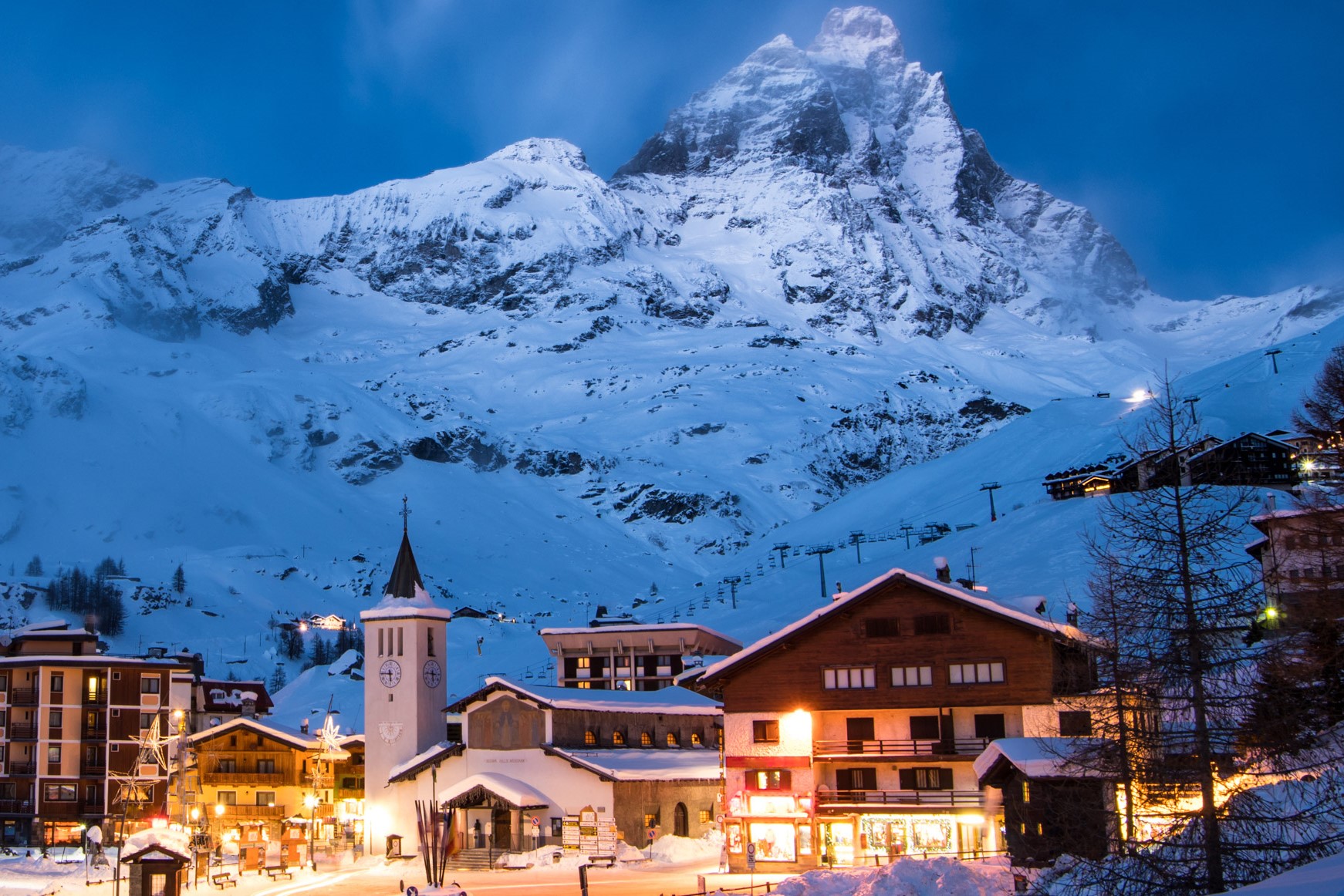 Resort guide Cervinia: maps, restaurants & information