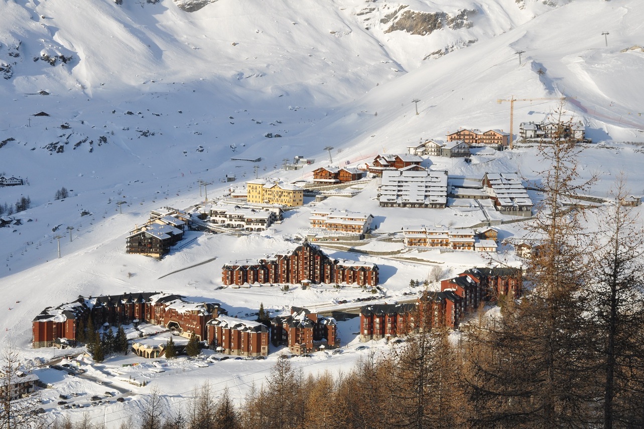 Resort guide Cervinia: maps, restaurants & information